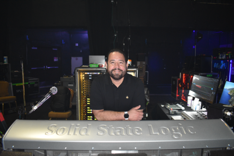 Silk Sonic ラスベガスでの公演で SSL Live L650 コンソールを導入 - Solid State Logic Japan